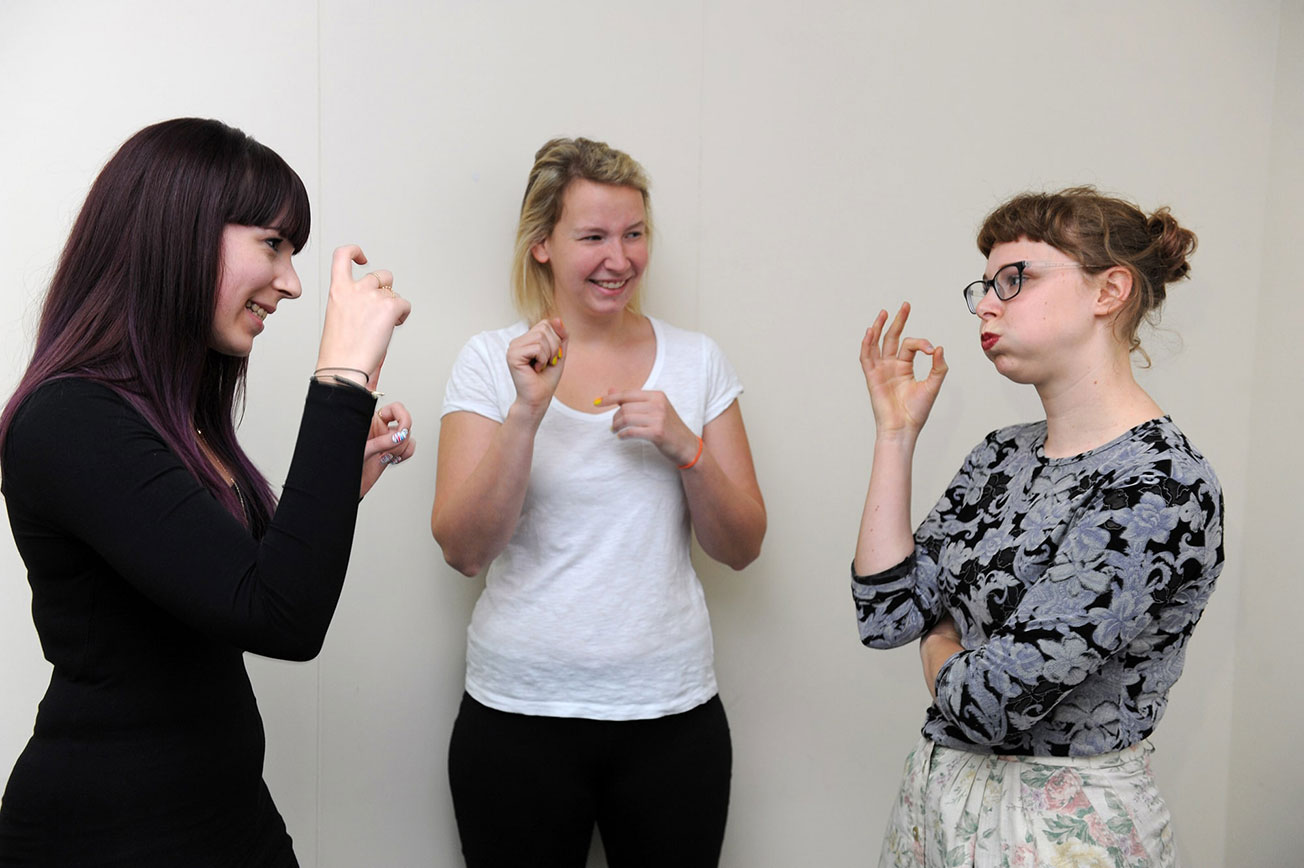 Australian Sign Language difference | Melbourne Polytechnic